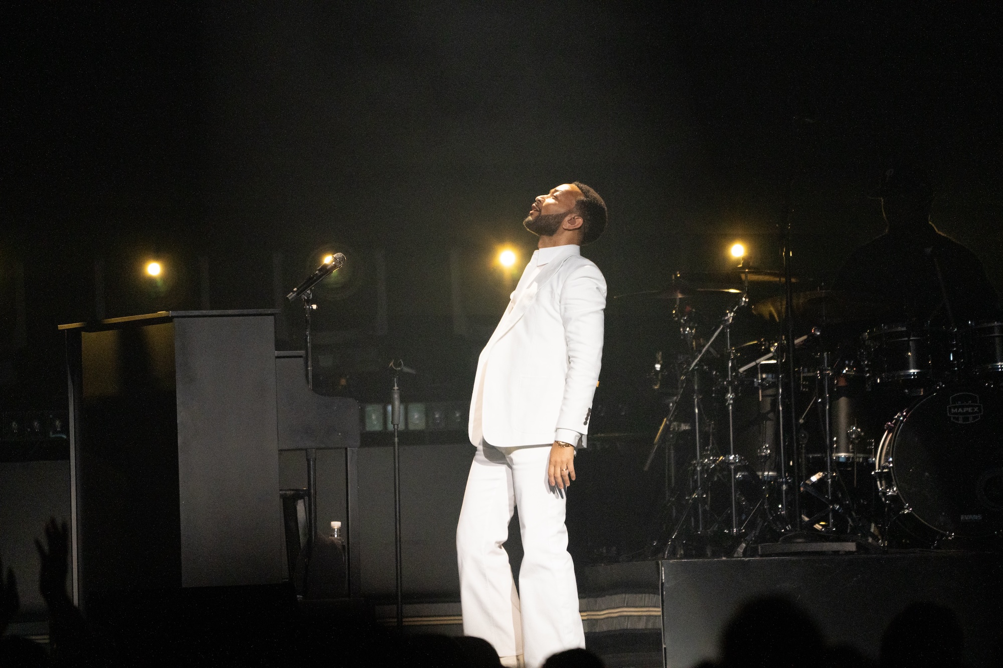 [PHOTOS] John Legend Dazzles Columbus Crowd - Cincinnati CityBeat